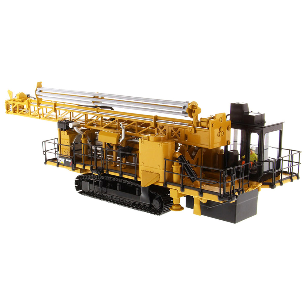 1:50 Cat MD6250 Rotary Blasthole Drill — Diecast Masters America