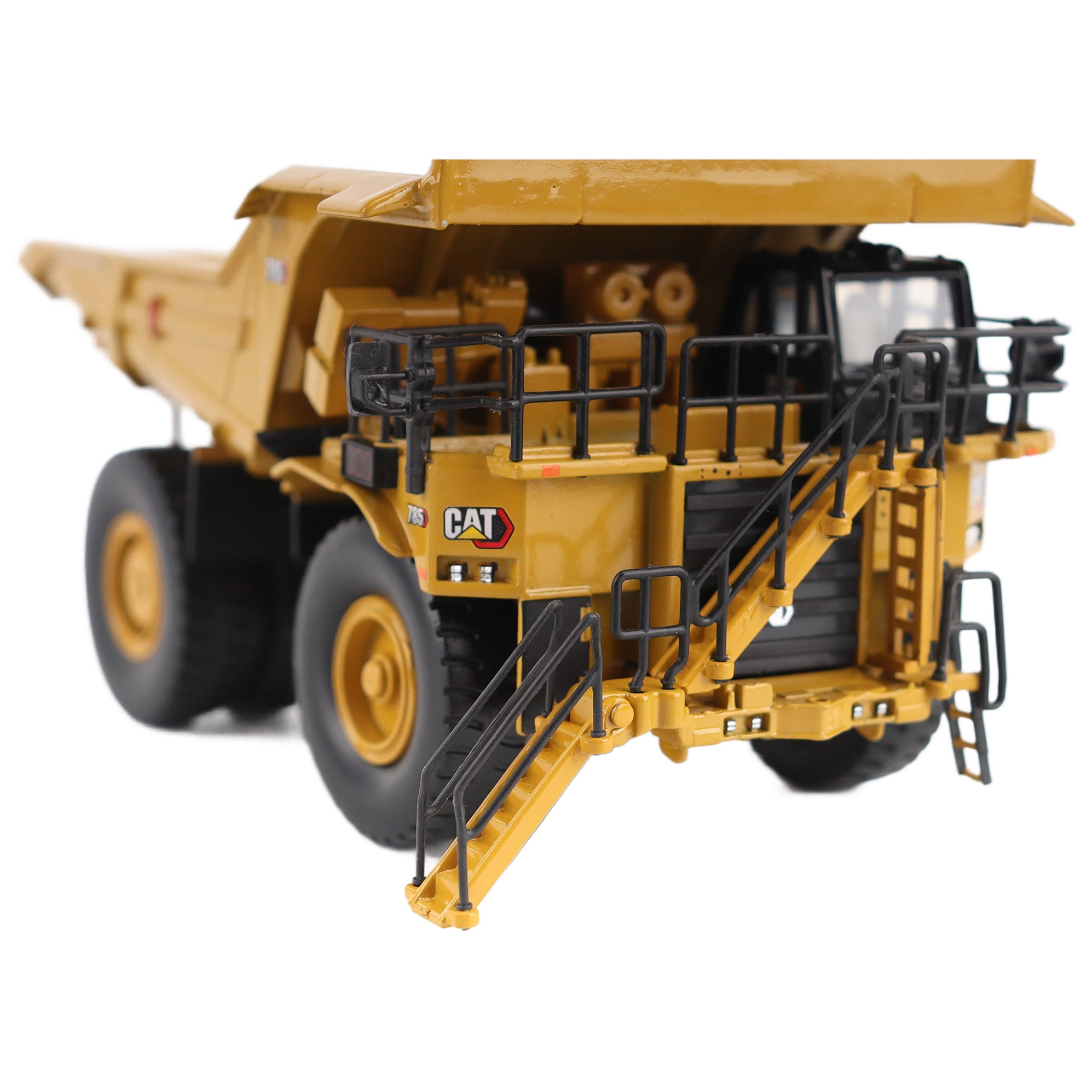 1:87 Cat 785 Mining Truck — Diecast Masters America
