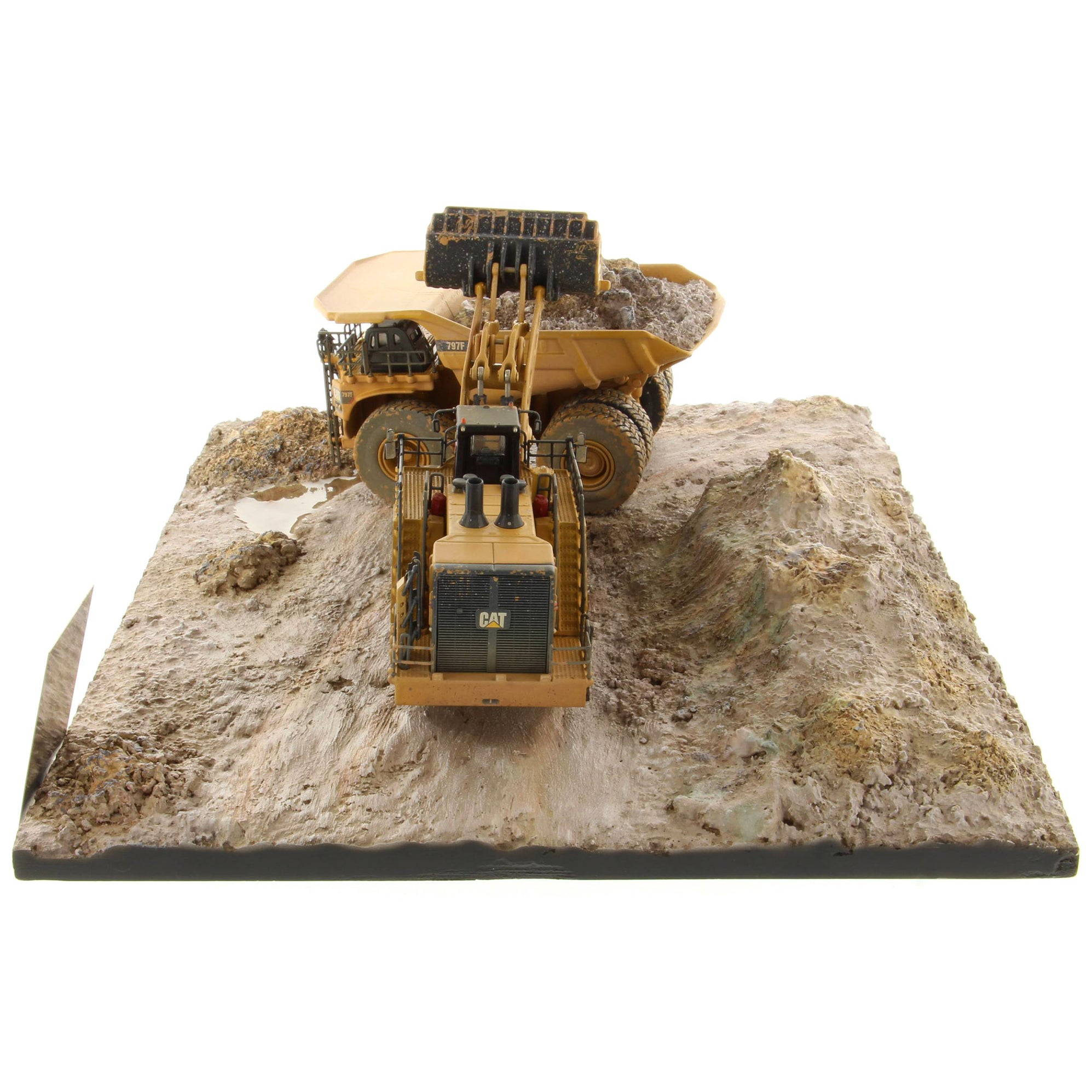 1:125 Scale Weathered 994K Wheel Loader & CAT 797 Mining Truck ...