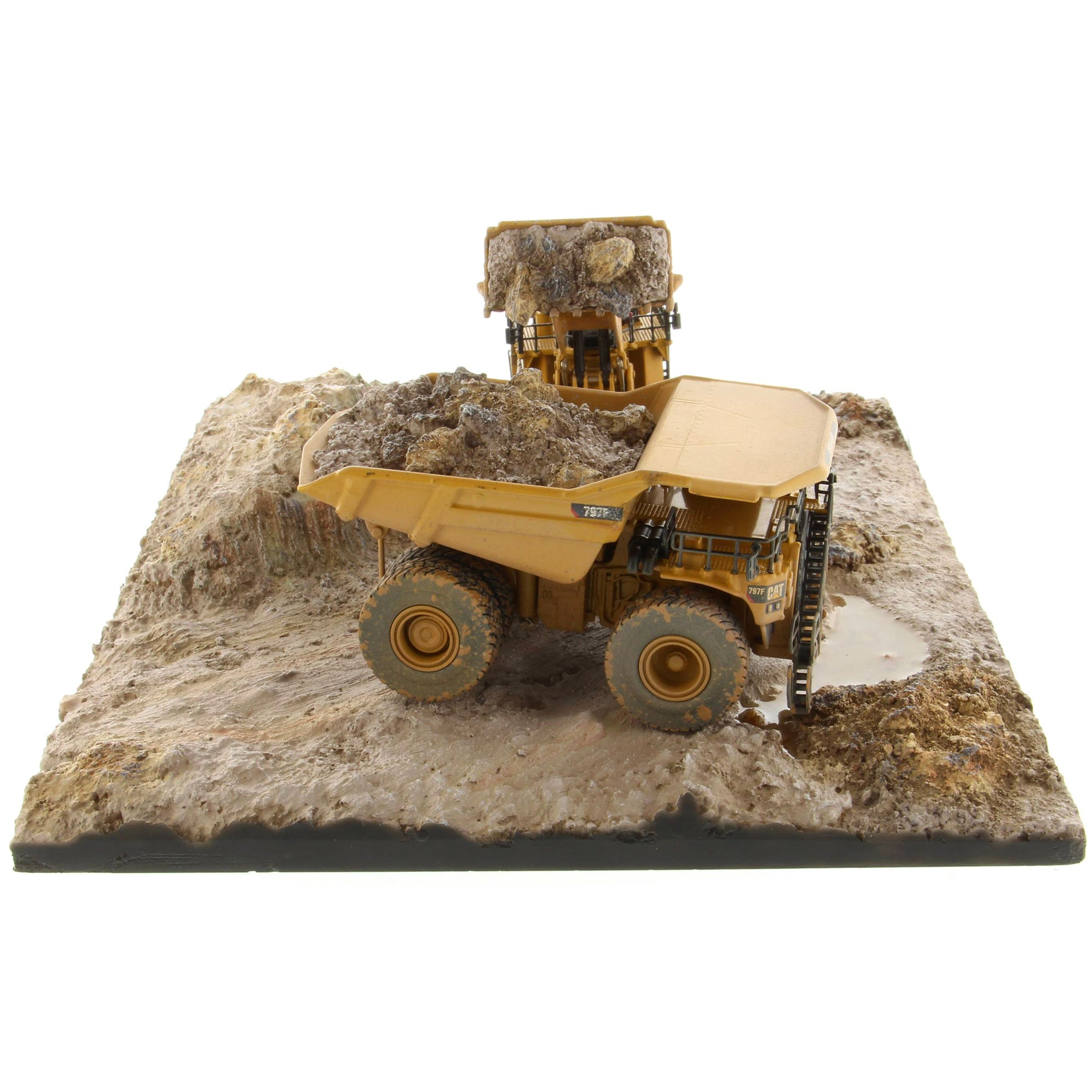 1:125 Scale Weathered 994K Wheel Loader & CAT 797 Mining Truck ...