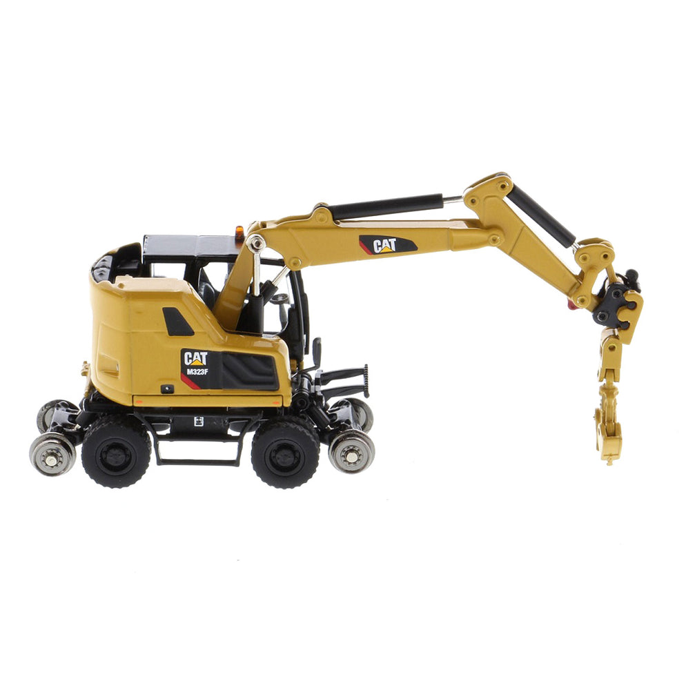 1:87 Cat® M323F Railroad Wheeled Excavator, Cat® Yellow with 3 work to ...